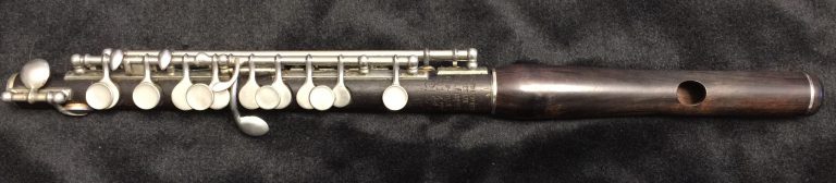 Vintage Piccolos: Hidden Gems or Dust Collectors? – The Flute Examiner